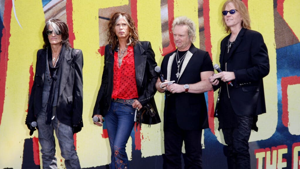 Aerosmith dice adiós a las giras mientras Steven Tyler lucha contra una ...